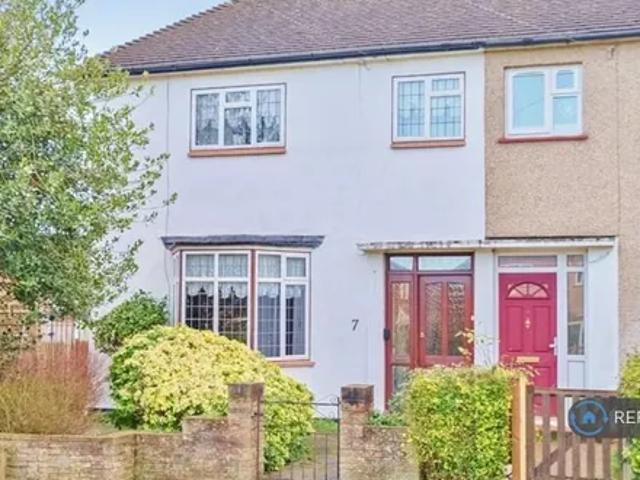 4 Petersham Gardens, Leesons, London, BR5 2QA, United Kingdom | 4 bed house for rent #167113577 | Rentberry