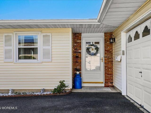 4 Phillips Road