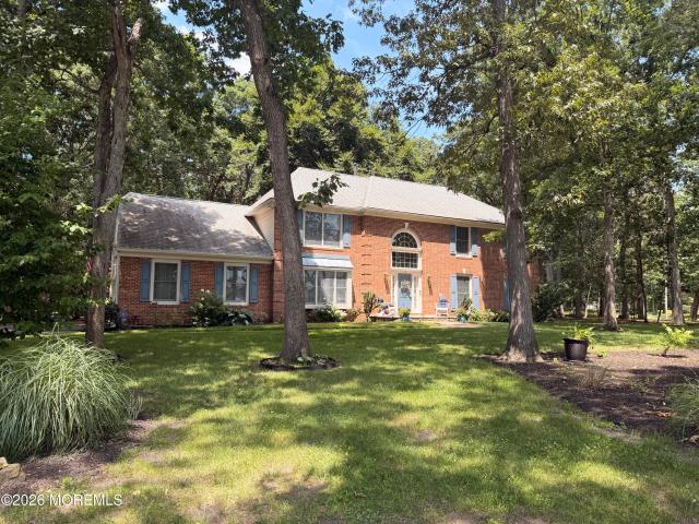 4 Pine Tree Drive