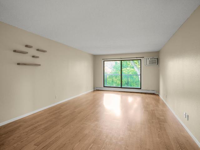 4 Pine Tree Drive # 321