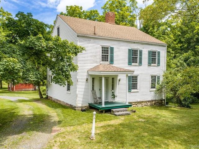 4 Plains Rd, Walden, NY 12586