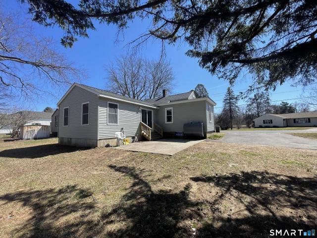 4 Pleasant St, East Windsor, CT 06088 | MLS #24163 | Compass
