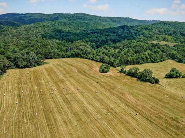 4 Plum Creek Rd