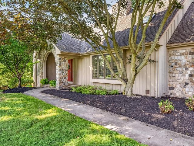 4 Pond View Drive