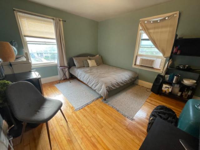 4 private rooms for rent in a 4bedbath duplex ava