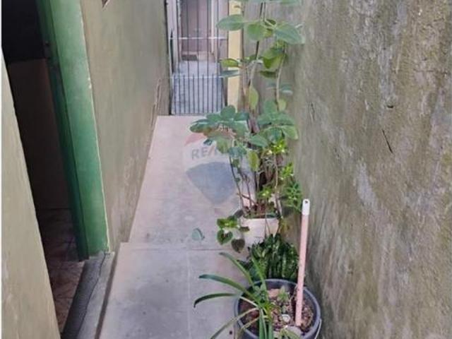 4 QUARTOS 3 BANHEIROS CASA