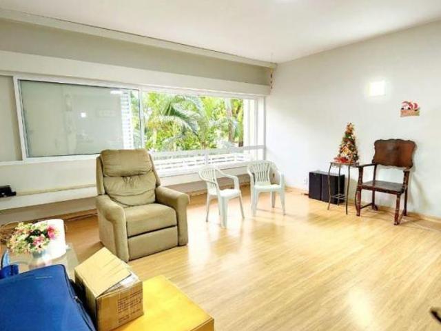 4 QUARTOS 3 BANHEIROS SALA AMPLA VISTA LIVRE PARA O ARVOREDO