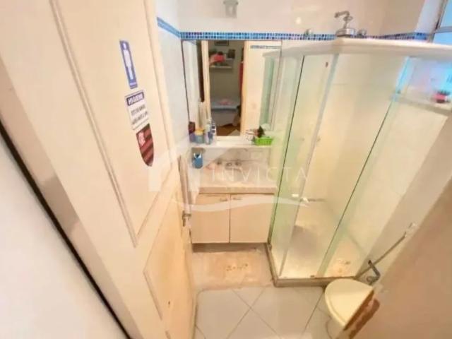 4 quartos, 2 suites, reformado, ótima localização!
