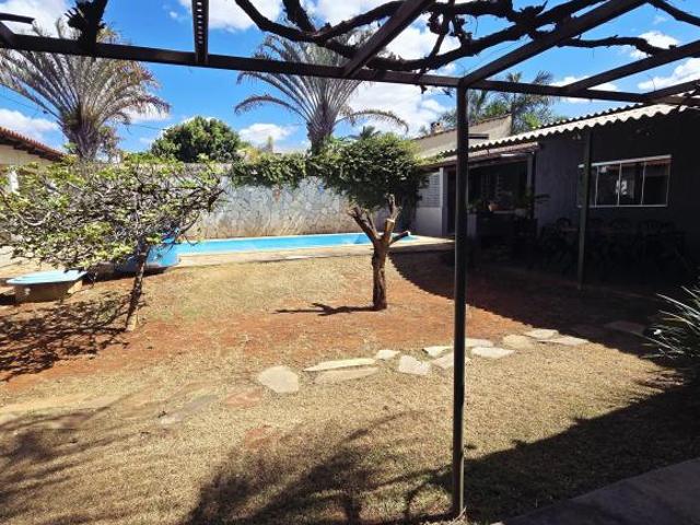 4 quartos Arniqueira lote 780m lazer piscina casa condomínio imóvel