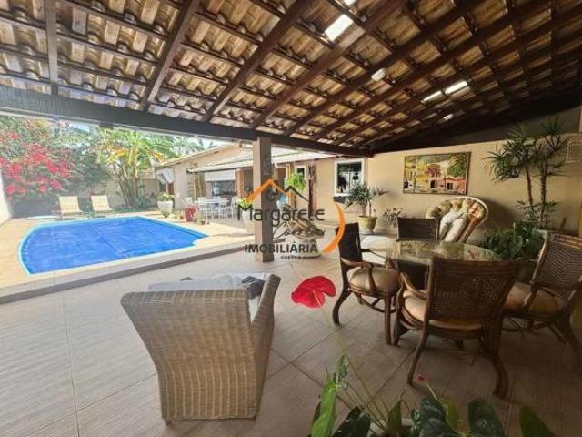 4 QUARTOS, SENDO 3 SUÍTES/OFURÔ/ESCRITÓRIO/ESPAÇO GOURMET/SUÍTE EXTERNA/ENERGIA FOTOVOLTAICA