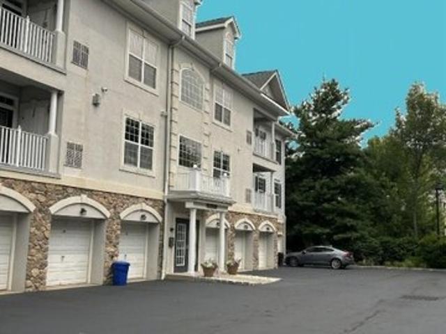 4 Quarry Dr Apt B3, Woodland Park, NJ 07424
