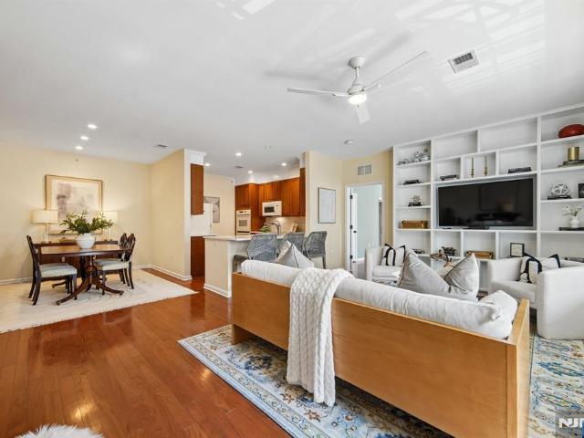4 Quarry Drive # B2