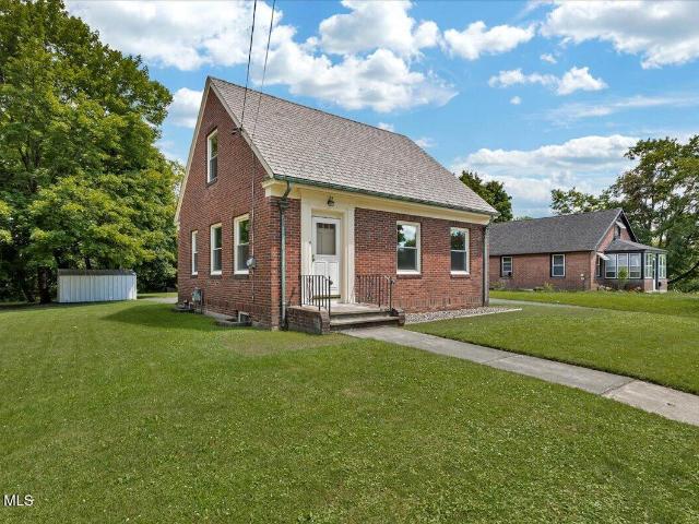 4 Russell Avenue