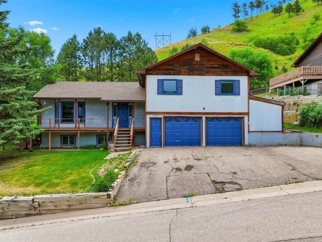 4 Ryan Rd, Deadwood, SD 57732