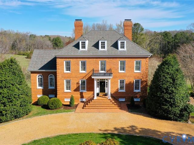 4 Red Fox Road