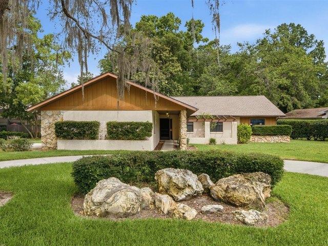 4 Redbay Ct E, Homosassa, FL 34446