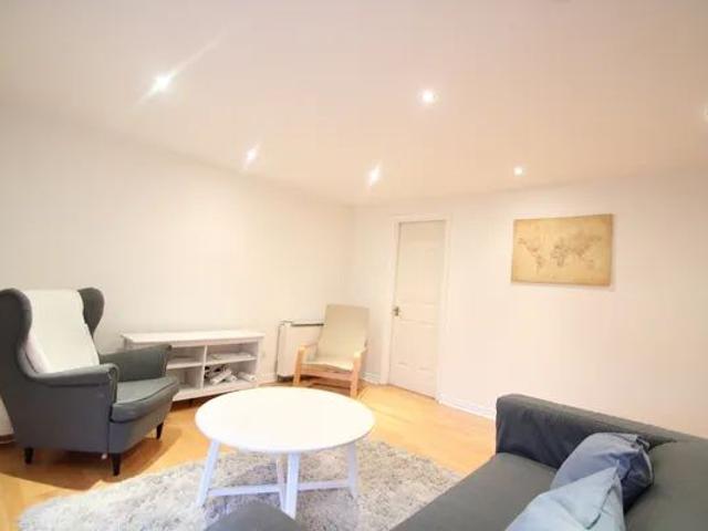 4 Riverview Place, Glasgow, G5 8EB