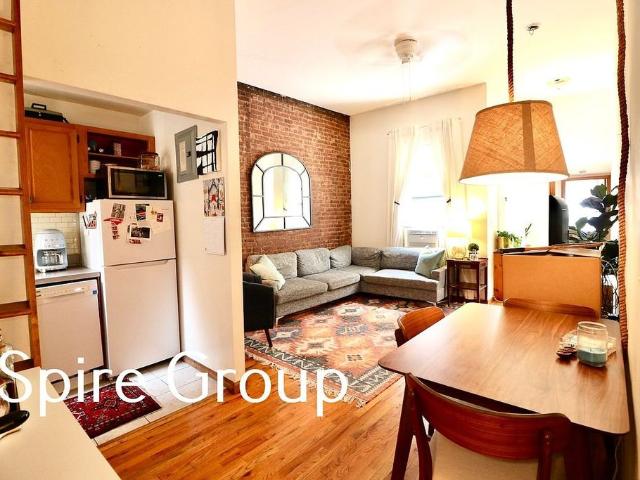 4 room luxury Apartment for rent in 491 Columbus Avenue, New York