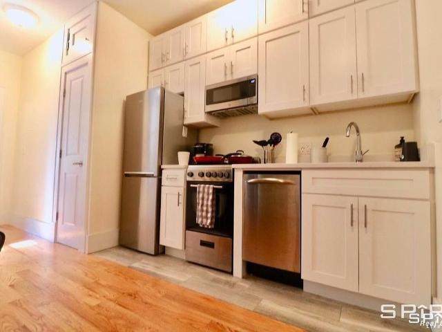 4 room luxury Apartment for rent in 491 Columbus Avenue, New York