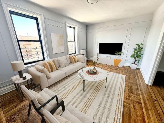 4 room luxury Apartment for rent in Bronxdale, United States