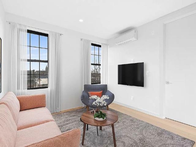 4 room luxury Apartment for rent in South Brooklyn, Brooklyn, New York