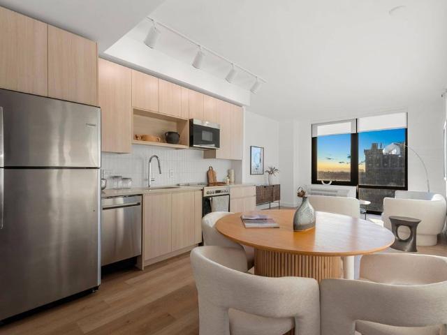 4 room luxury Flat for rent in Jersey City, New Jersey