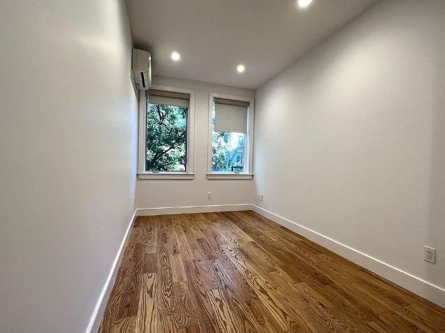 4 room luxury Townhouse for rent in Brooklyn, New York