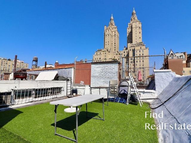 4 room luxury Townhouse for rent in New York, United States
