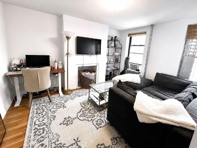 4 room luxury Townhouse for rent in New York, United States