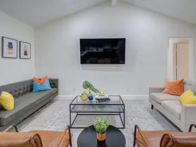 4 rooms apartment in Clear Lake