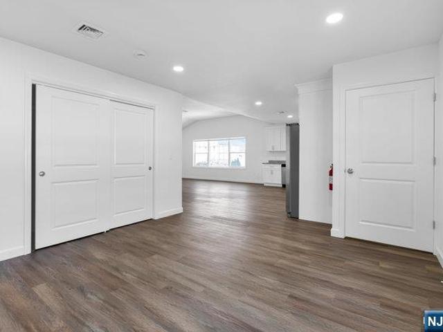 4 Rossi Court # 2b