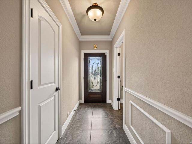 4 Stafford Ct, San Antonio, TX 78217 | MLS #1943 | Compass