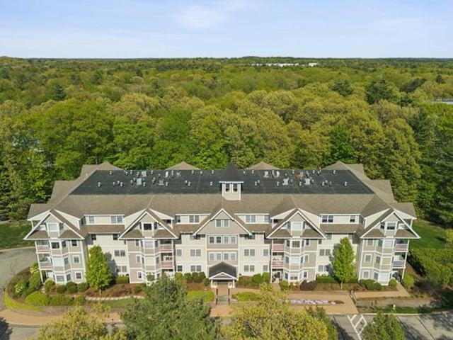 4 Sterling Hill Ln Apt 431, Exeter, NH 03833