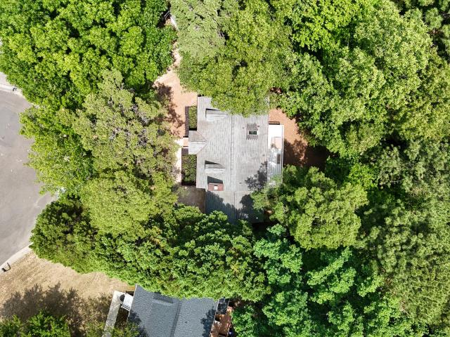 4 Sue Ann Court