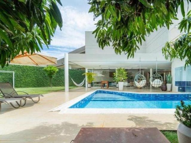 4 SUITES, 3 VGS, CONDOMINIO FECHADO 61 99463 5151