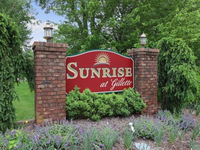 4 Sunrise Dr