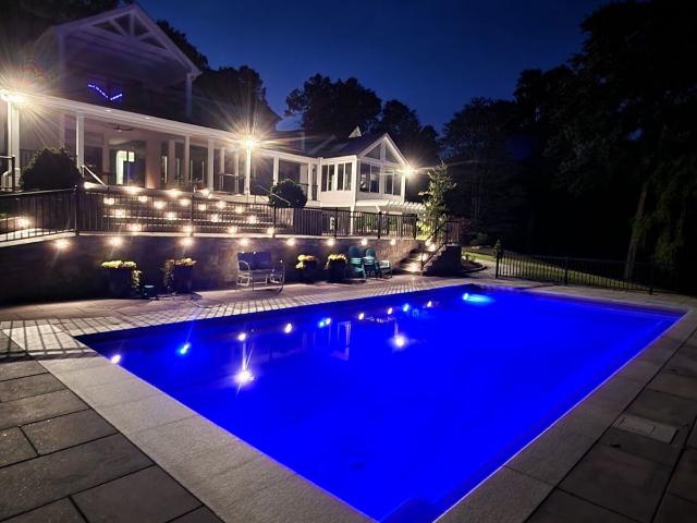 4 Sunrise Ln, Bridgewater, CT 06752 | MLS #24157