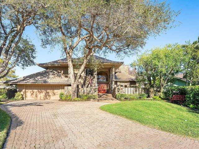 4 Sutherland Ct, Palm Beach Gardens, FL 33418
