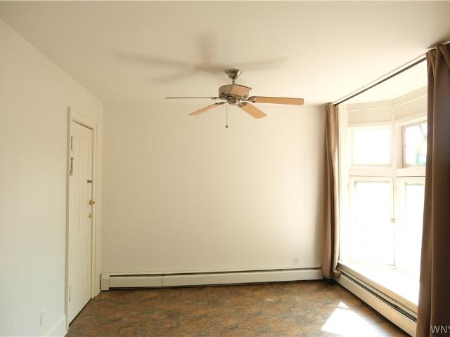 4 Saint Johns Place # 4