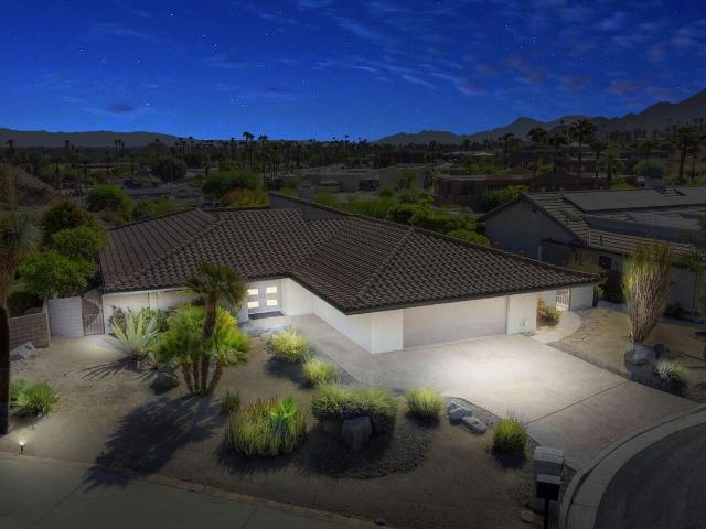 4 Saturn Cir, Rancho Mirage, CA 92270 | MLS #219145 | Compass