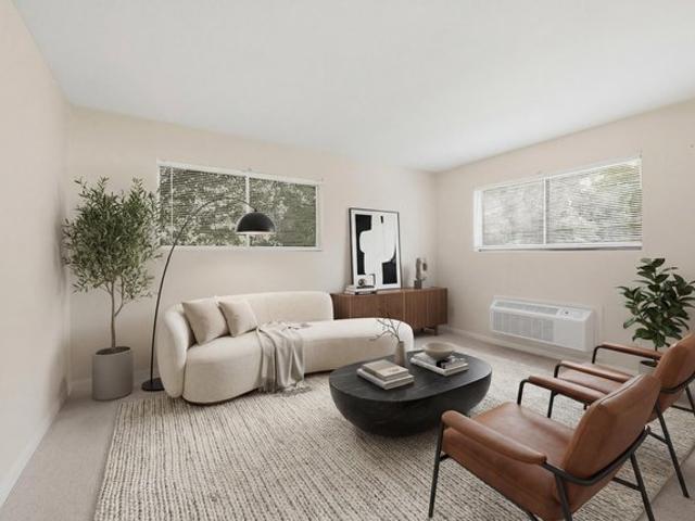 4 Shepherd Ln Unit Bldgc, Chapel Hill, NC 27514