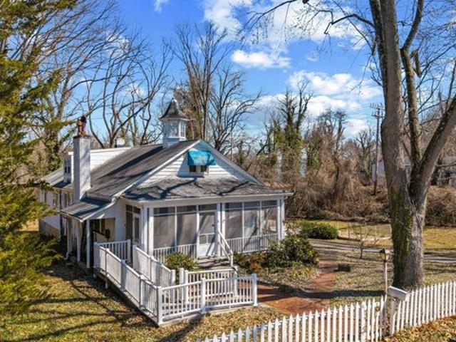 4 Shiley St, Annapolis, MD 21401