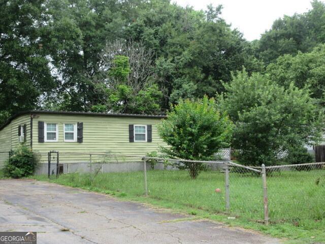 4 Skyland Dr W, Locust Grove, GA 30248 | MLS #10545