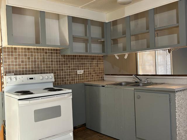 4 Skyland Drive W