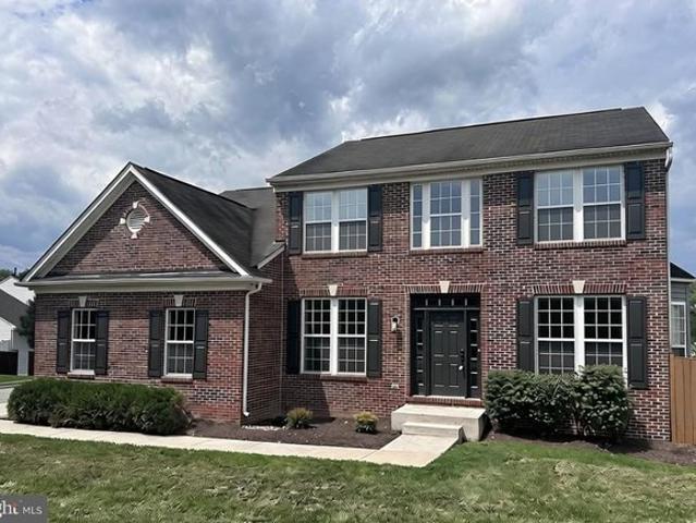 4 Turner Ct, Berryville, VA 22611