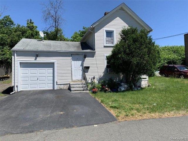 4 Tallman Pl, Suffern, NY 10901