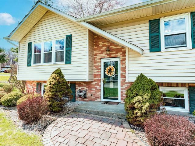 4 Tanglewood Lane