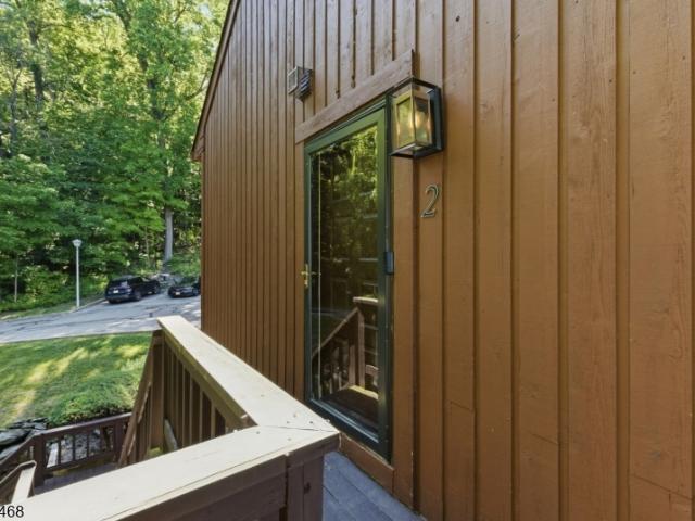 4 Telemark Dr # 2