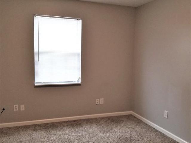 4 The Enclave 2 Bedroom Apartment for Rent at 1546 Diuguid Dr, Murray, KY 42071