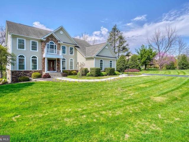 4 Three Sisters Ct, Baldwin, MD 21013